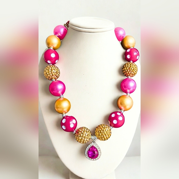 RizQ Life | Accessories | Vibrant Pink And Gold Crystal Teardrop Bubble ...